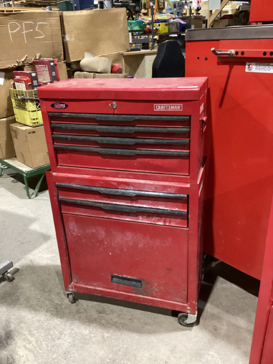 CRAFTSMAN TOOL CHEST ON CASTORS - 2 PIECES