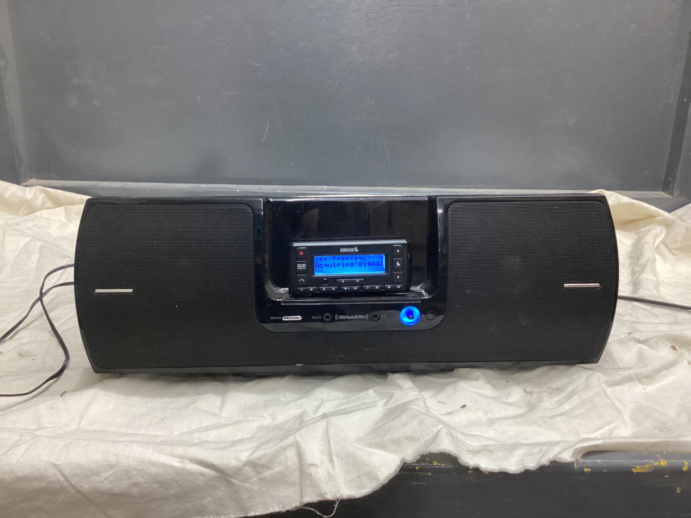 SIRIUS XM HOME STEREO UNIT