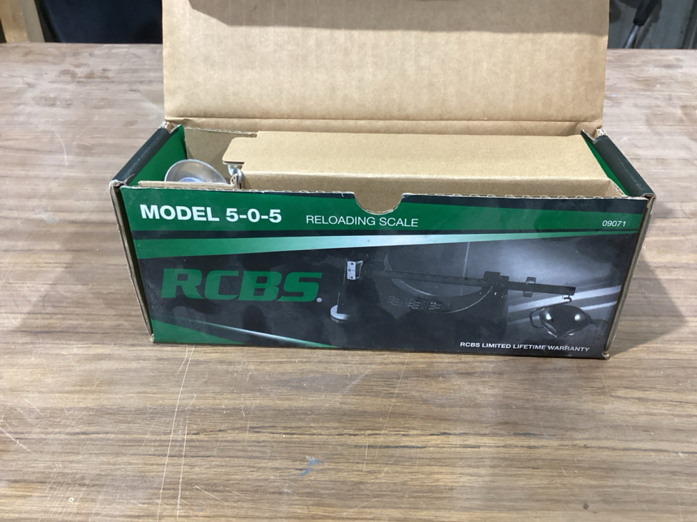 RCBS RELOADING SCALE