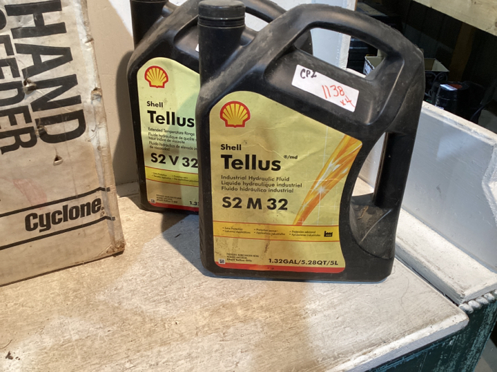 SHELL HYDRAULIC FLUID-PARTIAL JUGS,WATER CAN