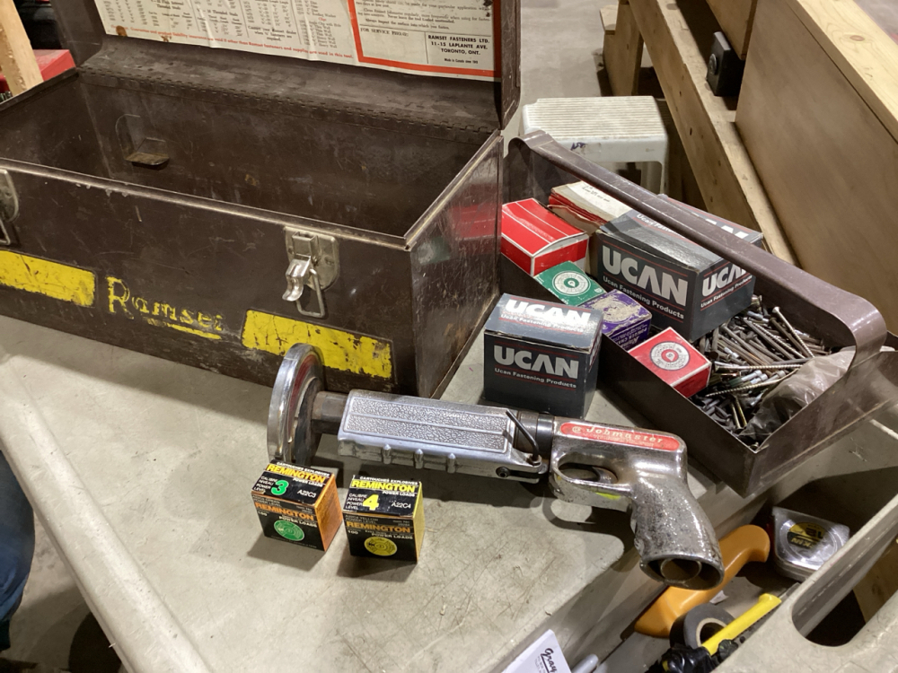 JOBMASTER POWER ACTUATED FASTENING TOOL AND FASTENERS