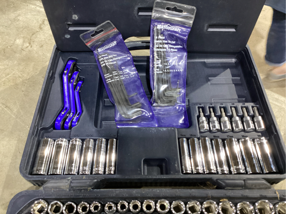 MASTERCRAFT SOCKET SET - METRIC SAE