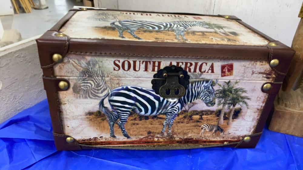 (2) BOXES AFRICAN DECOR