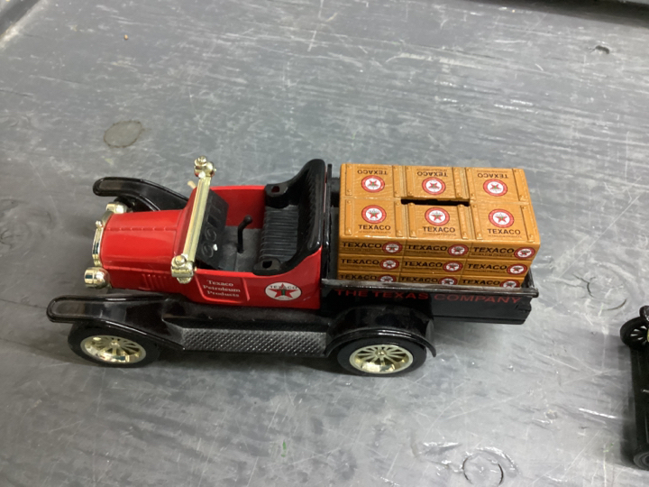 (3) SMALL COLLECTOR CARS - 1918 FORD RUNABOUT MONEY BANK, FORD MODEL T ...